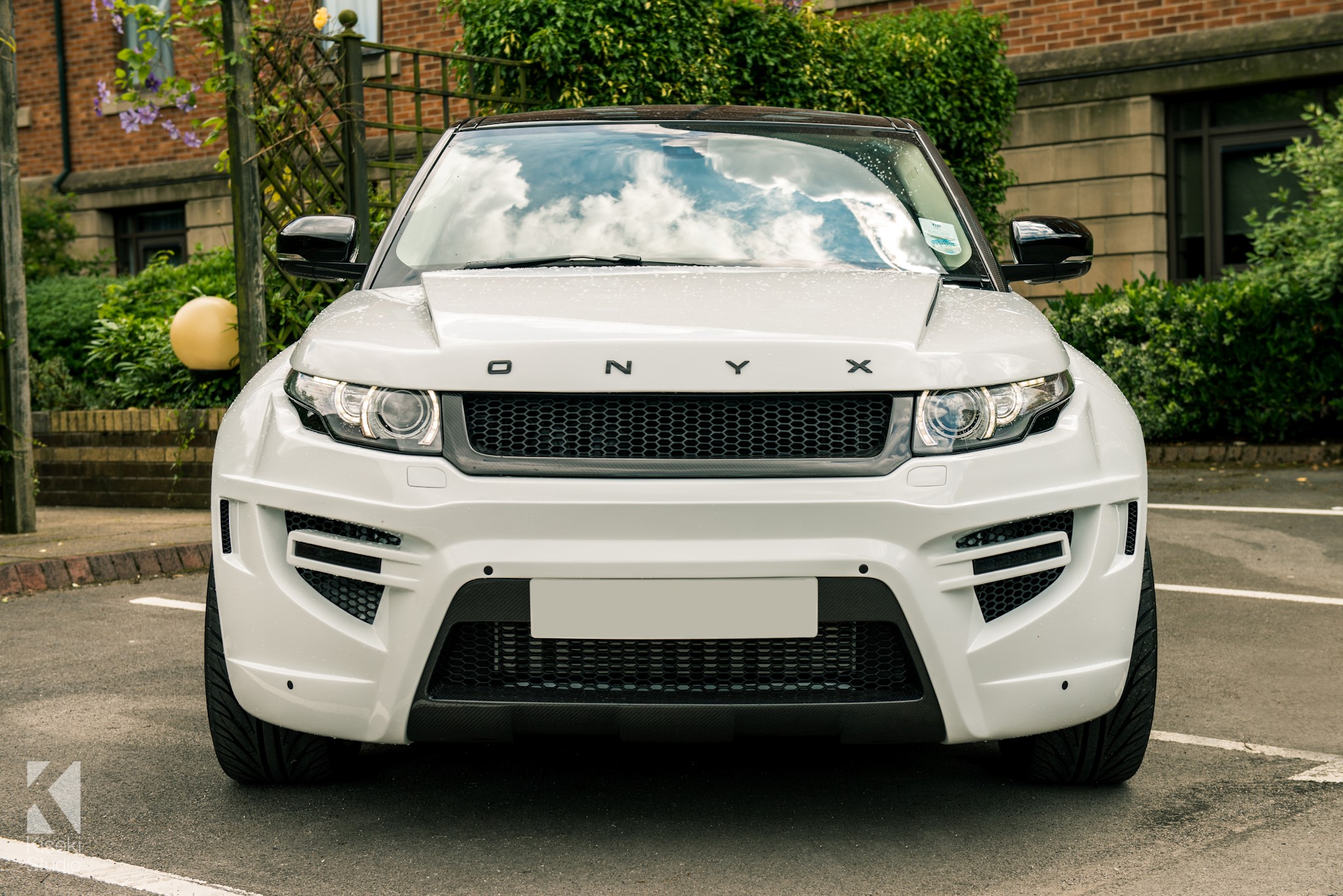 ONYX Concept Range Rover Evoque - Kiseki Studio